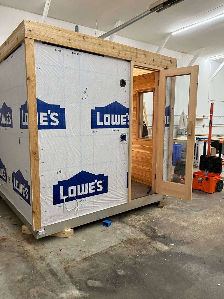 RUSTIC URBAN SAUNA – Voyageur Custom Saunas